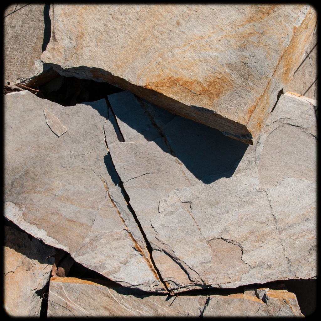 Stone | Soil Toppers